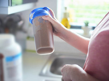 5 Protein Powder Options to Help You Refuel After a Workout