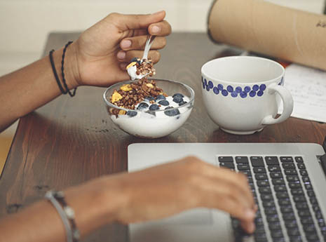 How to Manage Food When Working From Home