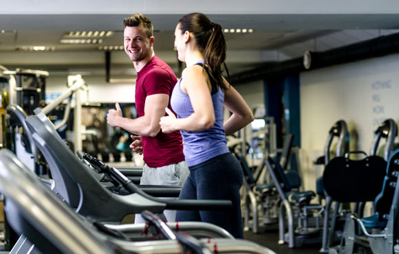 7 Places to “Run” Into Single Runners