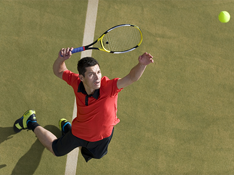 Low vs. High: What’s the Better Tennis Serve Toss